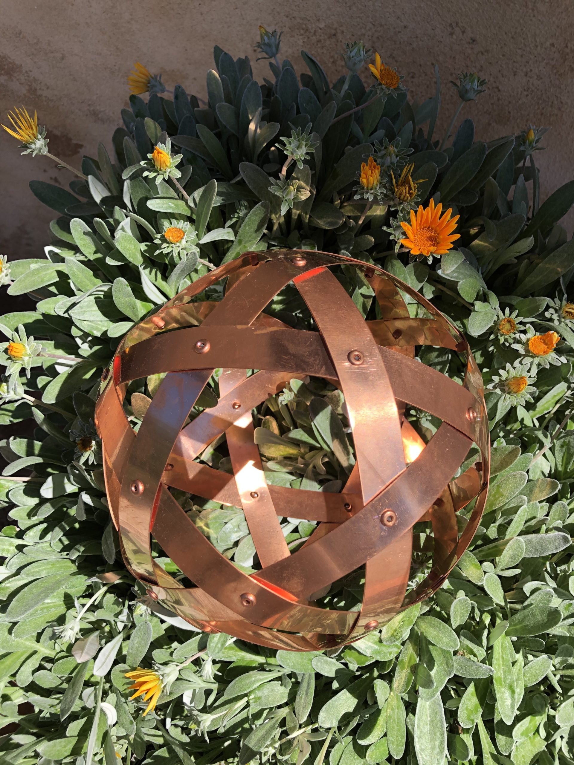 LA GENESA E I SUOI USI - La Luna Olistica